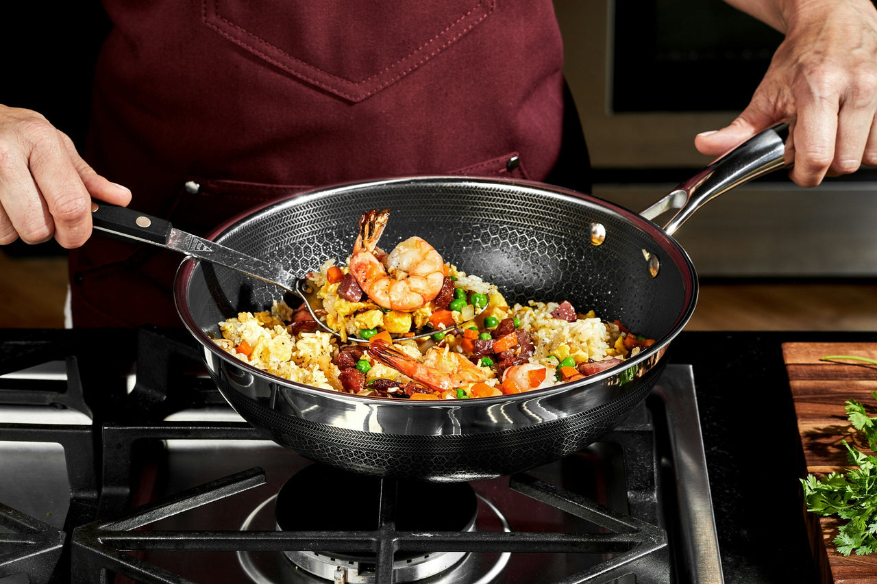 What Is a Wok: Learn Why & How To Use Your Wok – HexClad Cookware UK